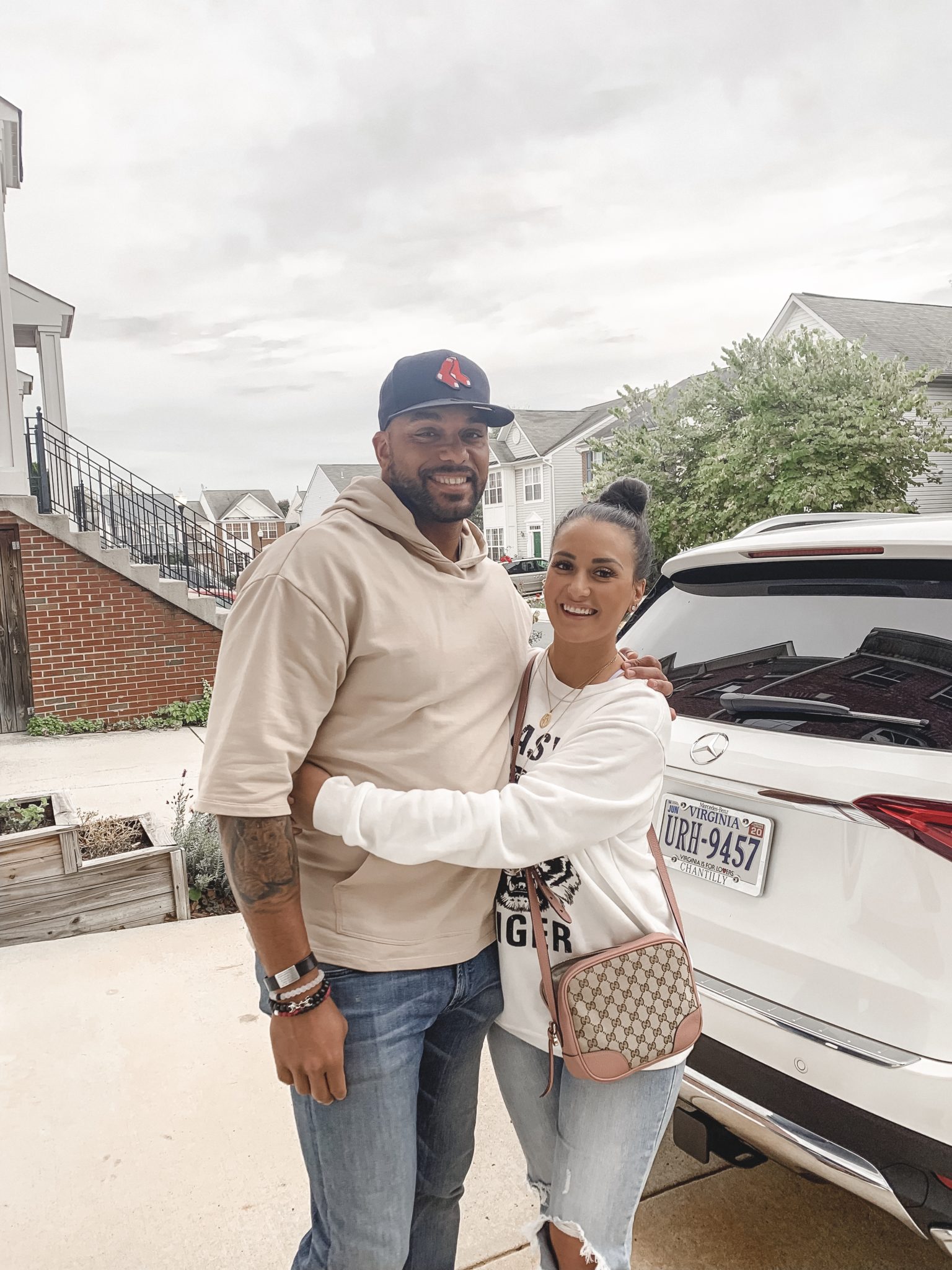 11 ways to have a date night at home!